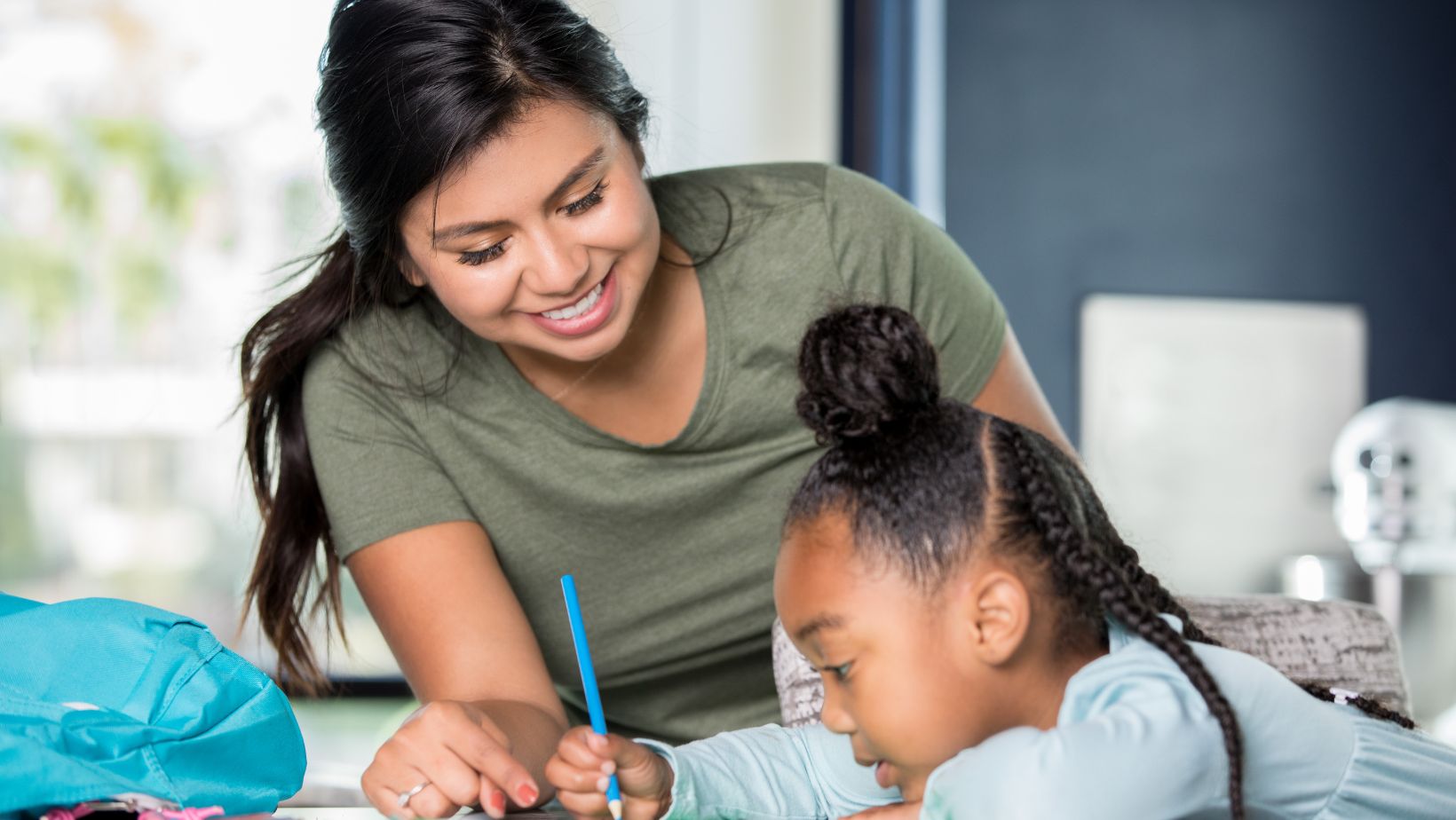 Benefits of Au Pair, Au Pair Education Requirements